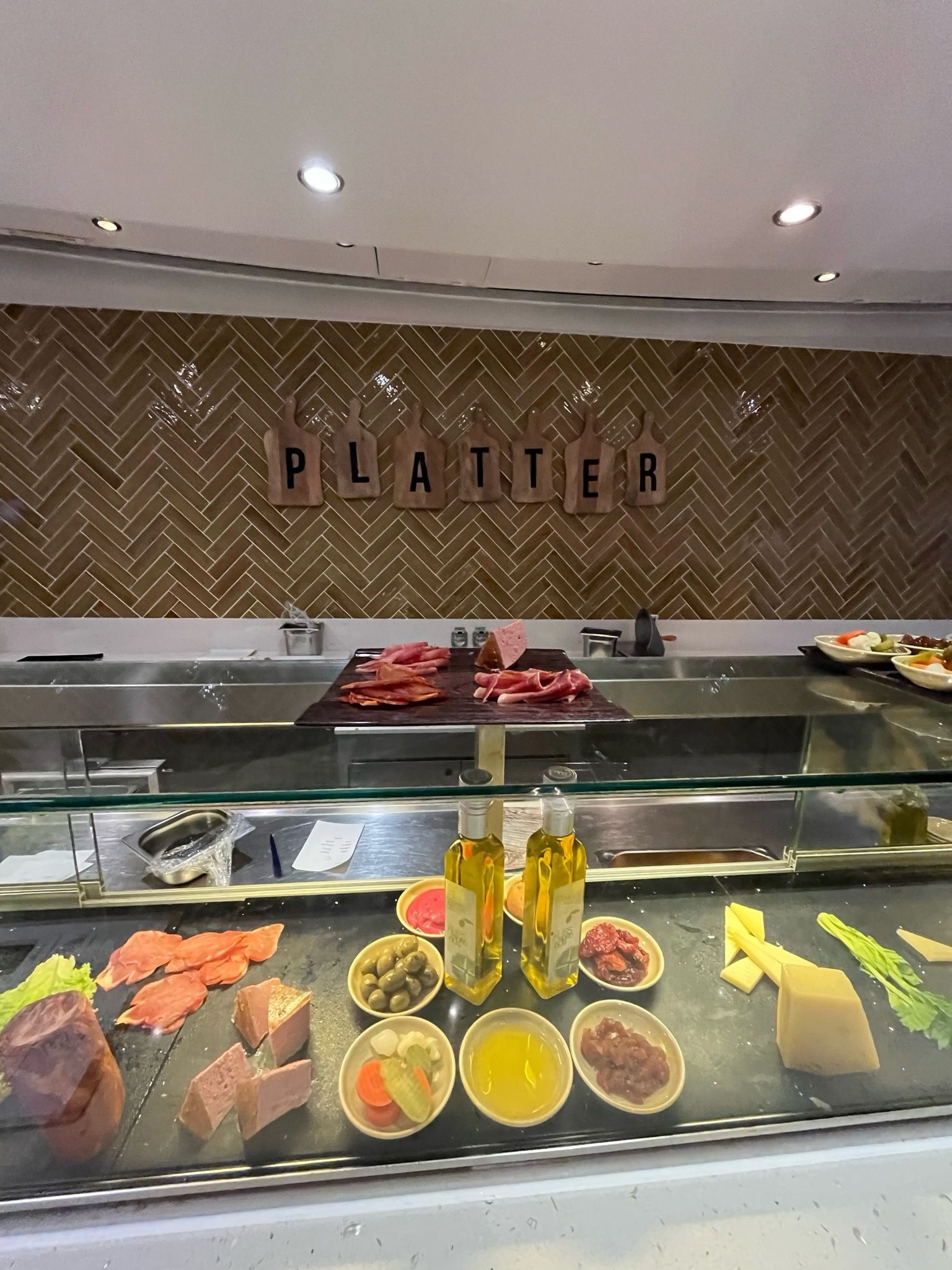 Speciality Dining Focus: Platter – For The Love Of Cruise